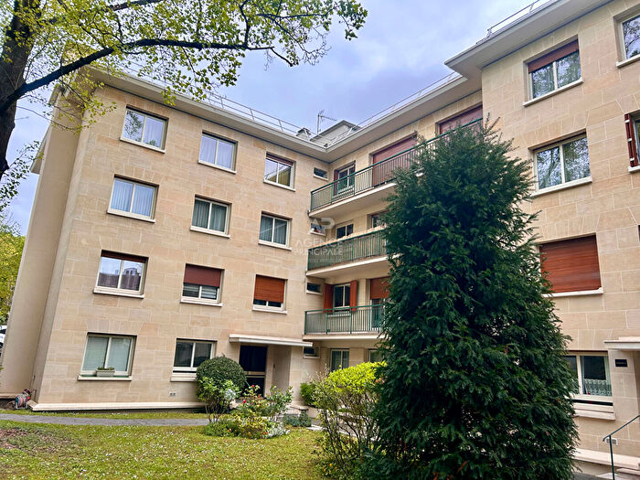 Appartement à vendre - Maisons-Laffitte, Ouest - 2 pièces - 1 chambre