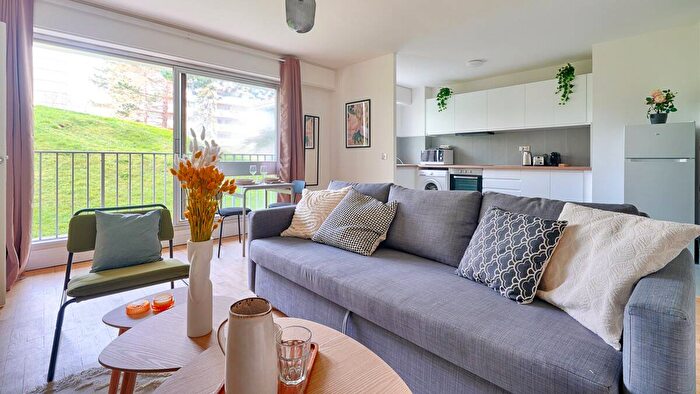 Appartement à louer - Silly-Gallieni, Boulogne-Billancourt - 2 pièces - 1 chambre