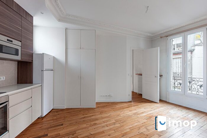 Appartement à vendre - Paris e , Vallée de Fecamp - 2 pièces - 1 chambre