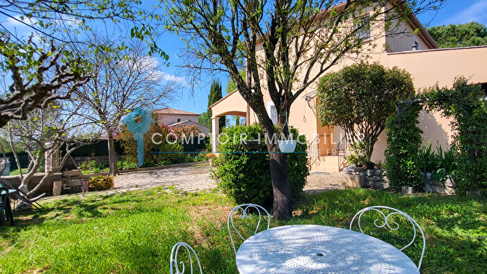 Maison à vendre - Sainte-Anastasie - 5 pièces - 4 chambres