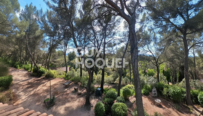 Maison 6 pièces à Carpentras, Est, à vendre