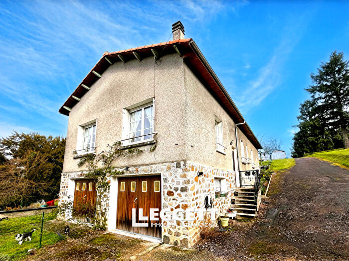 Maison à vendre - Confolens - 6 pièces - 3 chambres
