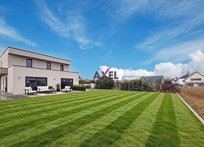 Maison à vendre - Wittenheim, Sainte-Barbe - 9 pièces - 6 chambres