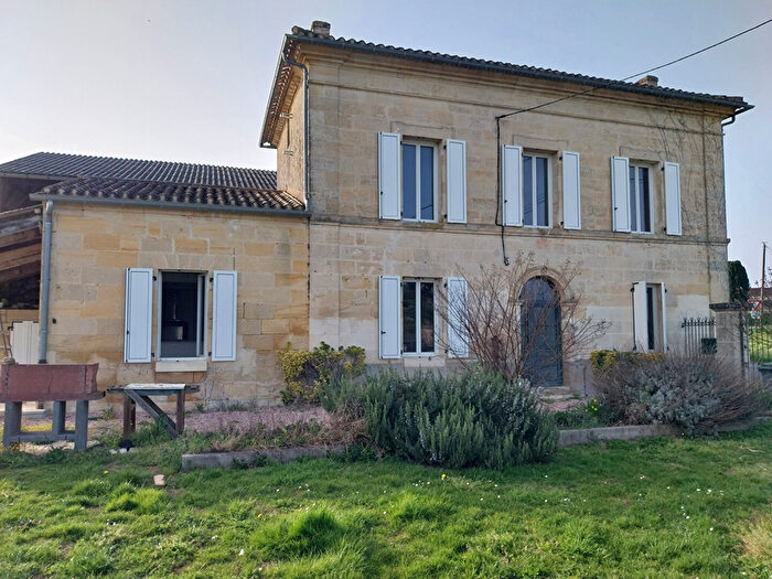 Maison à vendre - Puisseguin - 4 pièces - 2 chambres