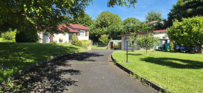 Maison 5 pièces à vendre à Orcines