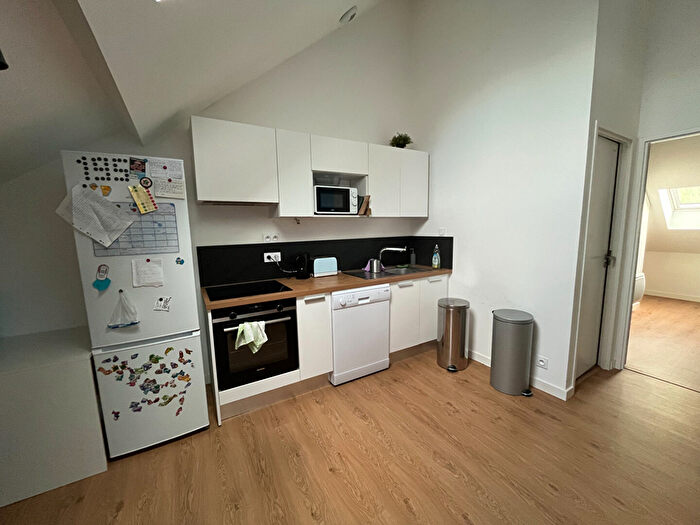 Appartement à louer - Nantes, Hauts-Pavés, Saint-Pasquier, Saint-Félix, Université - 5 pièces - 4 chambres