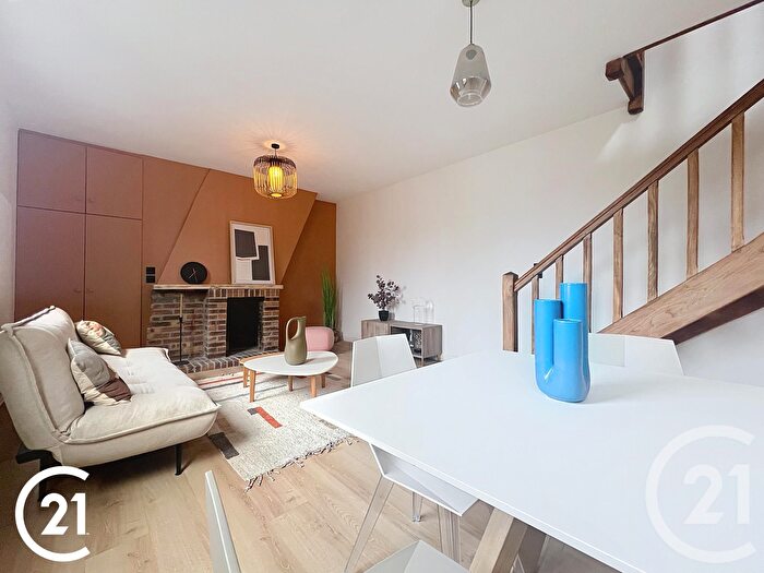 Appartement 3 pièces à Rouen, Vieux Marché, Cathédrale, à louer