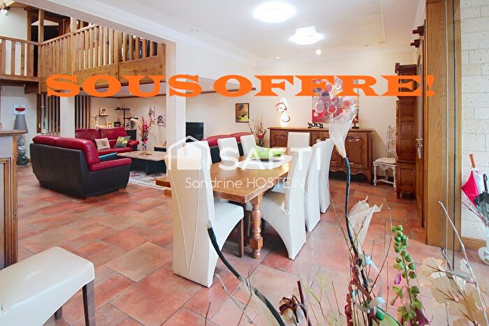 Maison à vendre - Villerupt - 8 pièces - 3 chambres