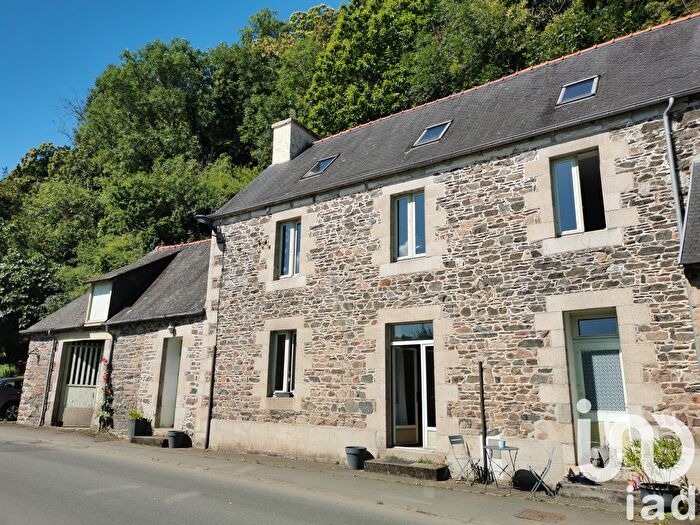 Maison à vendre - Ploëzal - 5 pièces - 2 chambres