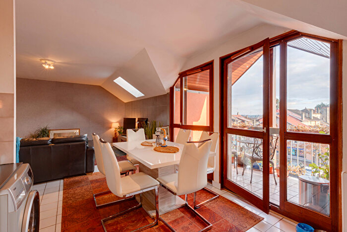 Appartement à vendre - Douvaine - 4 pièces - 3 chambres