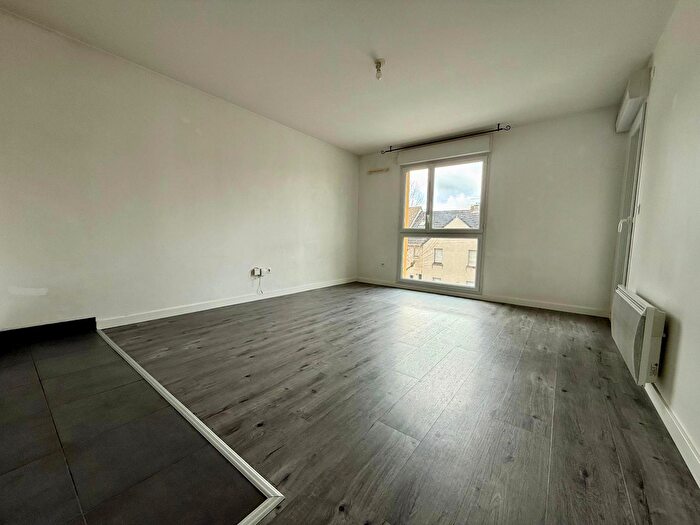 Appartement à louer - Nantes, Eraudière, La Marrière, Rond-point de Paris - 2 pièces - 1 chambre