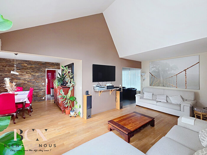 Maison à vendre - Montsoult - 6 pièces - 4 chambres