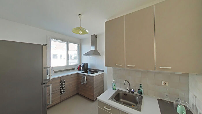 Appartement à vendre - Joué-lès-Tours, Centre-ville - 2 pièces - 1 chambre