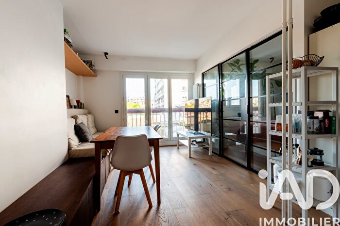 Appartement 1 pièce à Paris 18ème, Jules Joffrin, à vendre