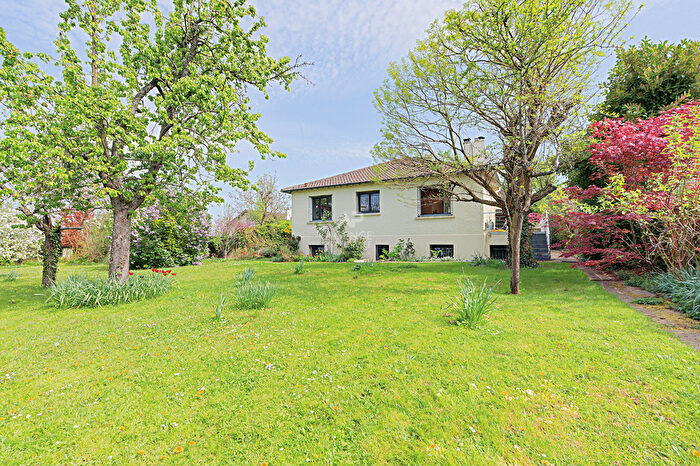 Maison 6 pièces à vendre à Saint-Germain-en-Laye, Pontel, Schnapper, Sous-préfecture