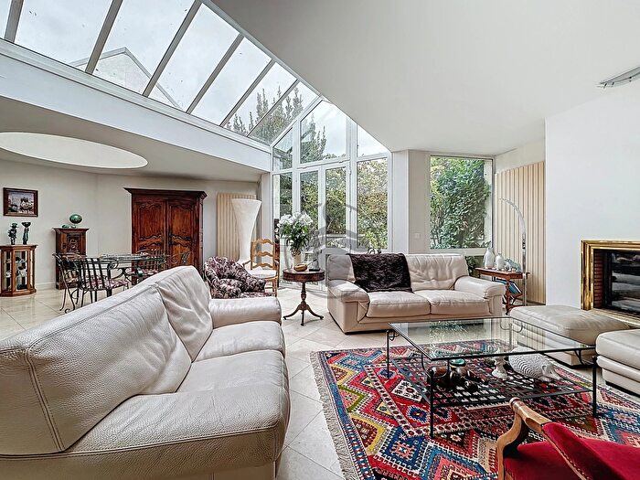 Maison à vendre - Saint-Quentin, Isle - 9 pièces - 5 chambres