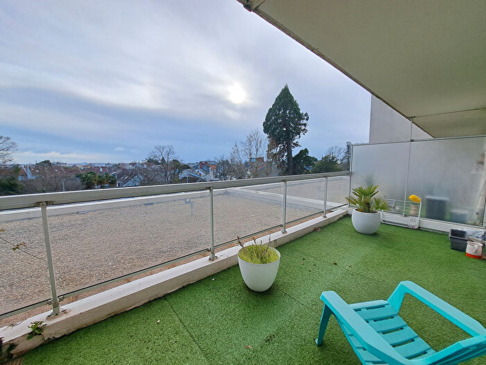 Nantes, Saint-Clément, Jardin des plantes, Caserne Lamoricière - Appartement 3 pièces à vendre