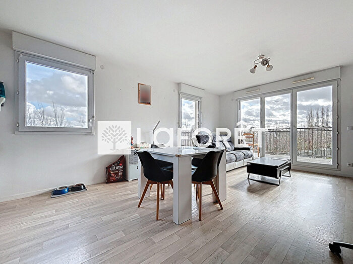 Appartement à vendre - Vert-Saint-Denis - 3 pièces - 2 chambres