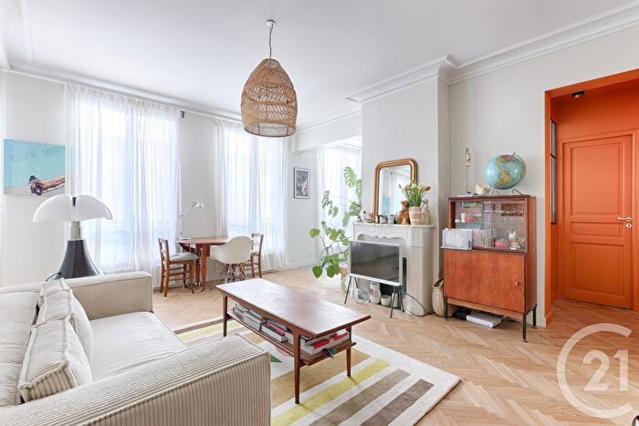 Paris 10ème, Château d'Eau, Lancry - Appartement 3 pièces à vendre