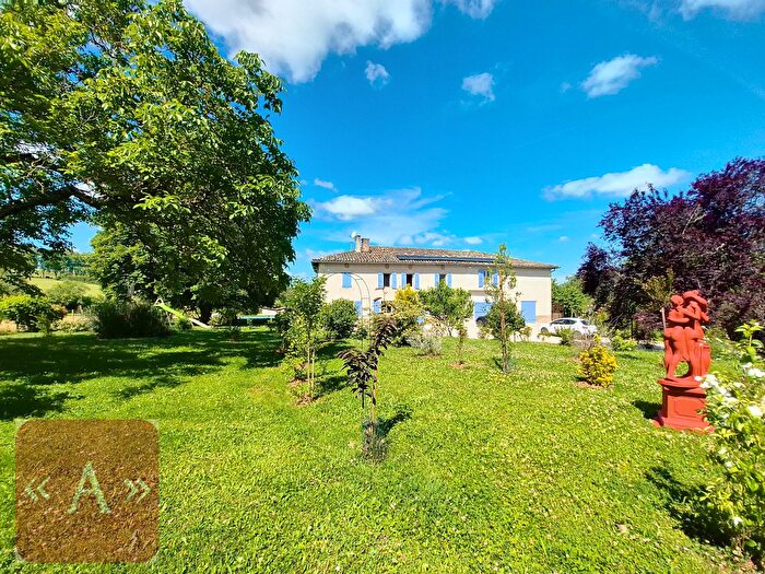 Maison à vendre - Salvagnac - 6 pièces - 5 chambres