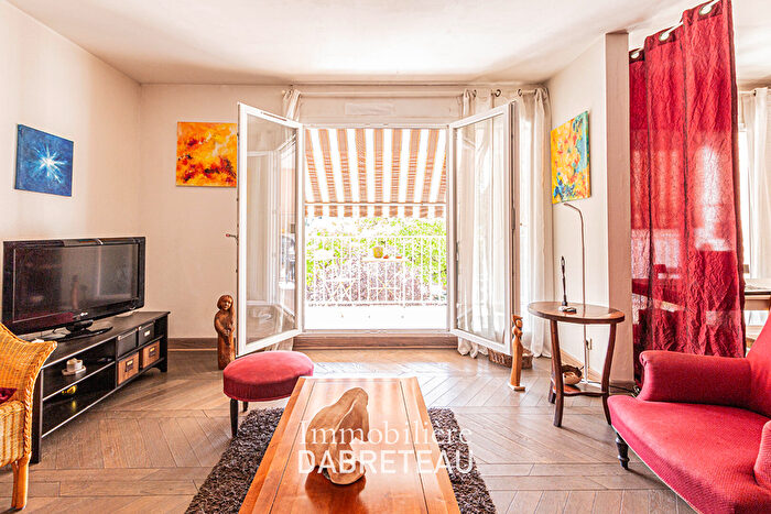 Villeurbanne, Einstein, Salengro : Appartement 3 pièces à vendre