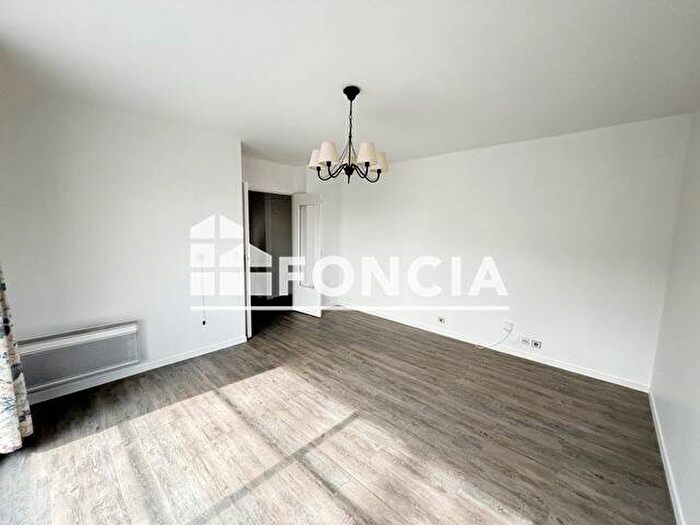 Appartement à louer - Le Cotillet, Mont-Saint-Aignan - 2 pièces - 1 chambre