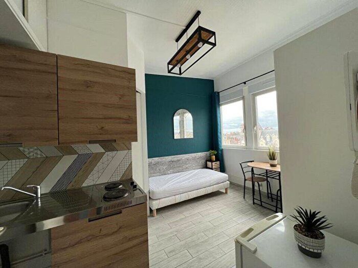 Appartement 1 pièce à Faubourg Saint Catherine-Faubourg de Paris-Le Vignole, Valenciennes, à louer