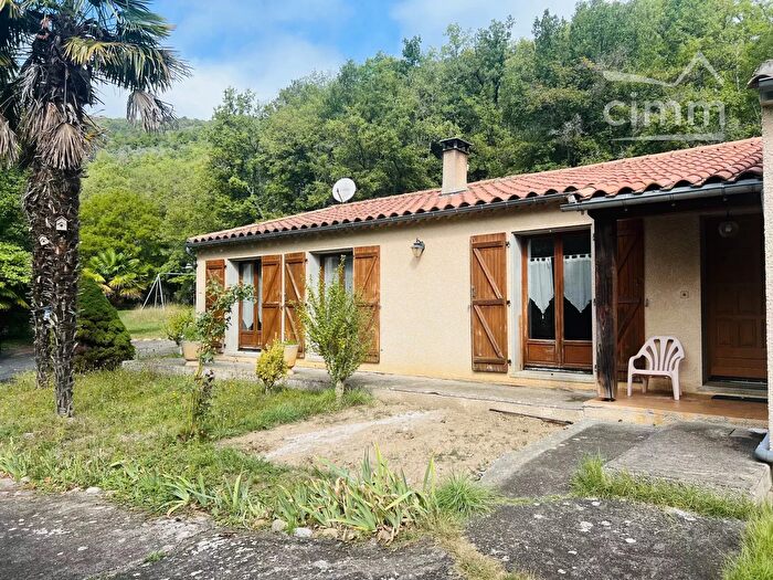 Maison à vendre - Quillan - 5 pièces - 3 chambres