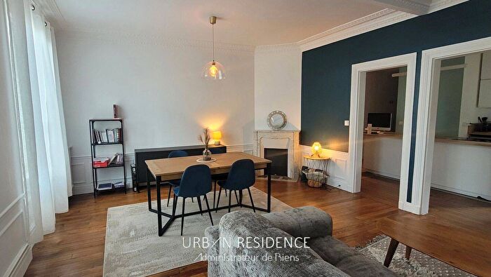 Agent Sarre-Centre-Les Vallées-La Garenne, Colombes - Appartement 3 pièces à louer