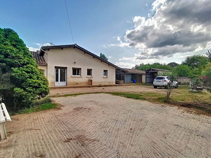 Maison à vendre - Cercoux - 5 pièces - 3 chambres