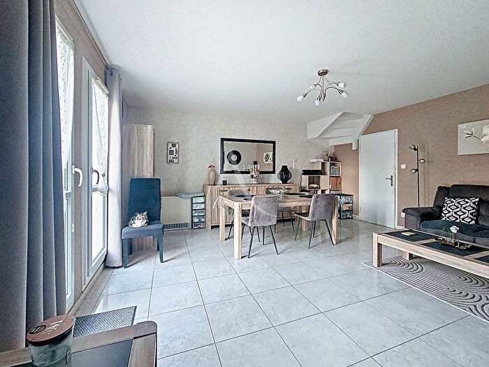 Maison à vendre - Meaux, Val Fleuri - 5 pièces - 4 chambres