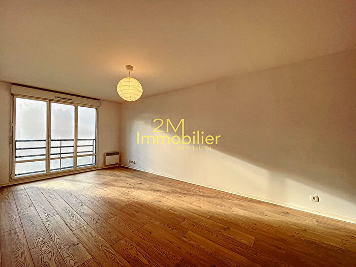 Appartement à louer - Melun, Centre-ville - 2 pièces - 1 chambre