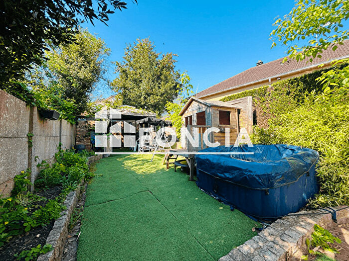 Maison à vendre - Mantes-la-Jolie, Gassicourt - 6 pièces - 3 chambres