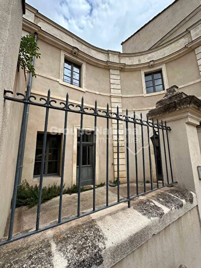 Maison 7 pièces à louer - Caveirac