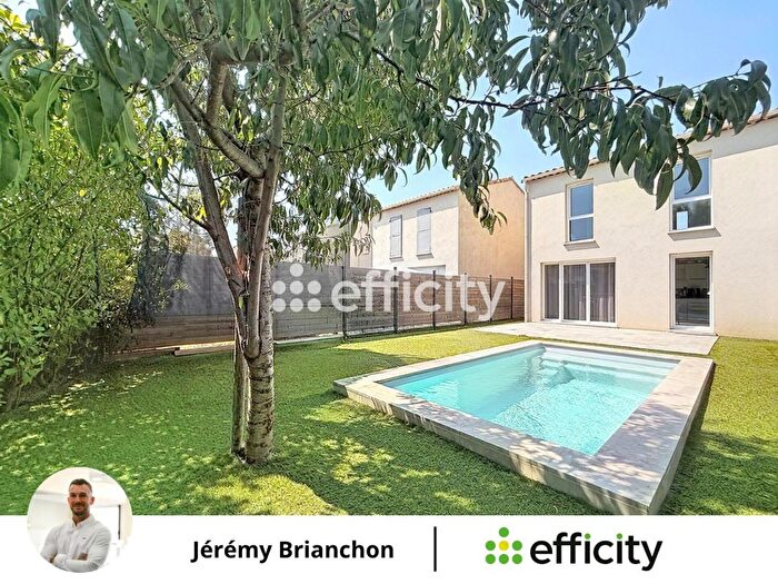 Maison 4 pièces à vendre - Peyrolles-en-Provence
