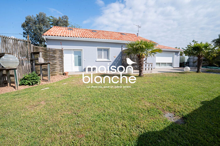 Maison 6 pièces à vendre à Saint-Benoist-sur-Mer