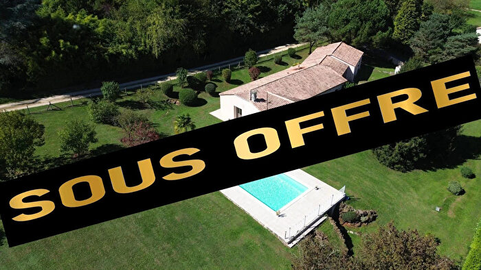 Maison à vendre - Saint-Sauveur - 5 pièces - 3 chambres