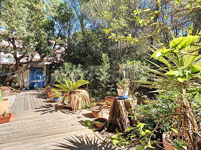 Appartement à vendre - Sanary-sur-Mer, La Poussarague - 2 pièces - 1 chambre