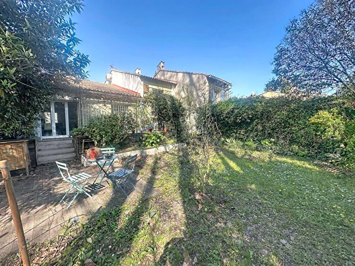 Maison à vendre - Avignon, Rocade Sud - 5 pièces - 4 chambres