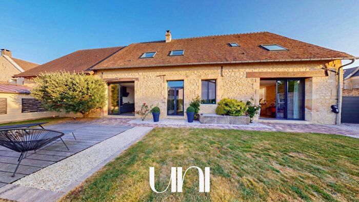 Bretteville-sur-Odon : Maison 5 pièces à vendre