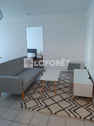 Châtillon, Centre-ville, Sarments - Appartement 2 pièces à louer