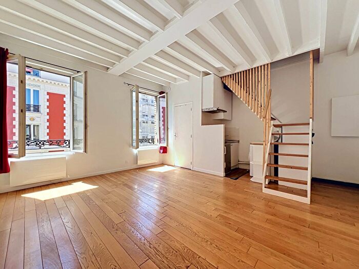 La Fourche-Guy Môquet, Paris 17ème arrondissement : Appartement 1 pièce à louer