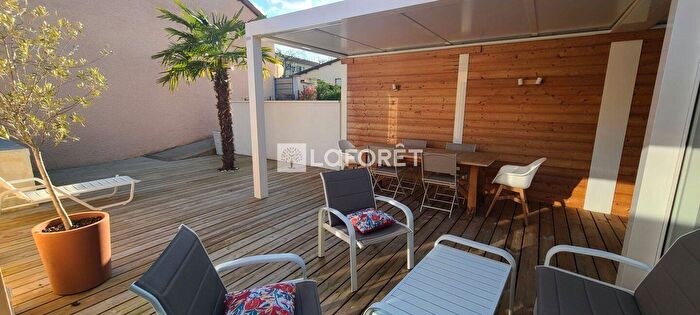 Maison à louer - Fleurieux-sur-lArbresle - 5 pièces - 3 chambres