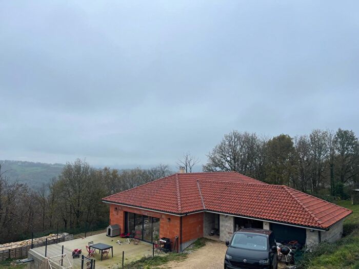 Maison à vendre - Saint-Denis-lès-Martel - 5 pièces - 3 chambres