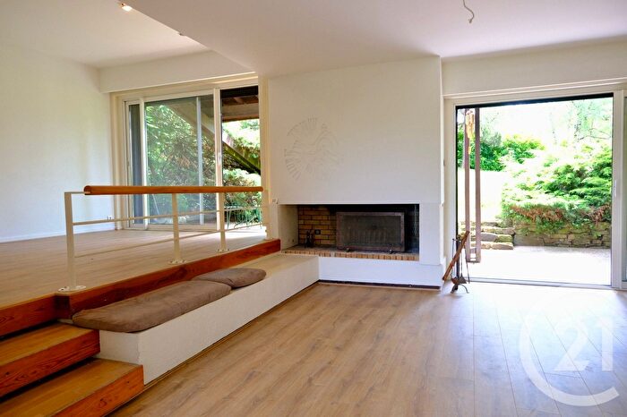 Maison 5 pièces à vendre - Saint-Genest-Lerpt