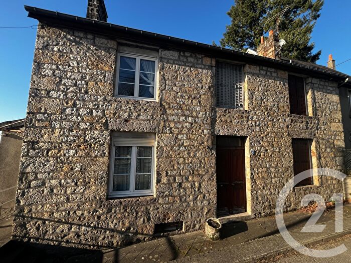 Maison à vendre - Domfront - 4 pièces - 3 chambres