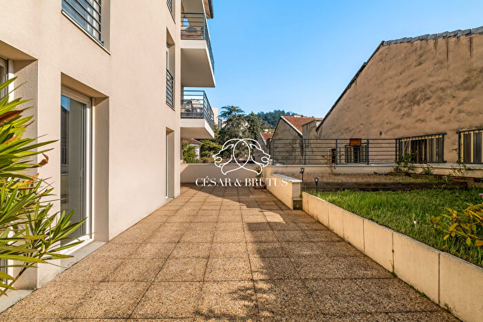 Appartement à vendre - Vienne, Estressin - 3 pièces - 2 chambres