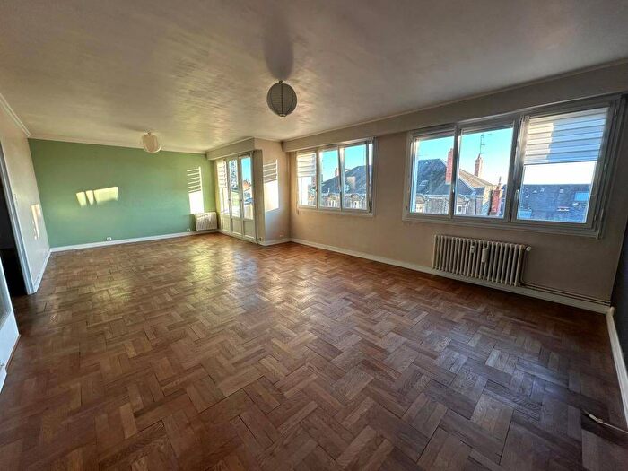 Centre-Hôtel de Ville, Limoges : Appartement 3 pièces à louer