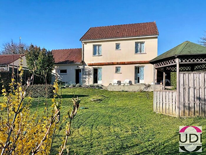 Maison à vendre - Bourganeuf - 4 pièces - 3 chambres