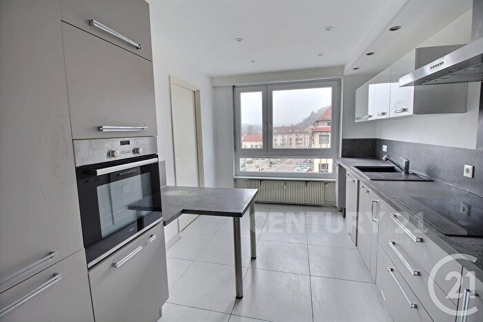 Appartement à vendre - Saint-Avold, Centre-ville, Felsberg, Route de DourdHal - 5 pièces - 3 chambres